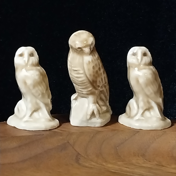 Wade | Accents | Vtg Red Rose Tea Wade Birdlotbarn Owls Pergrine Falcon ...